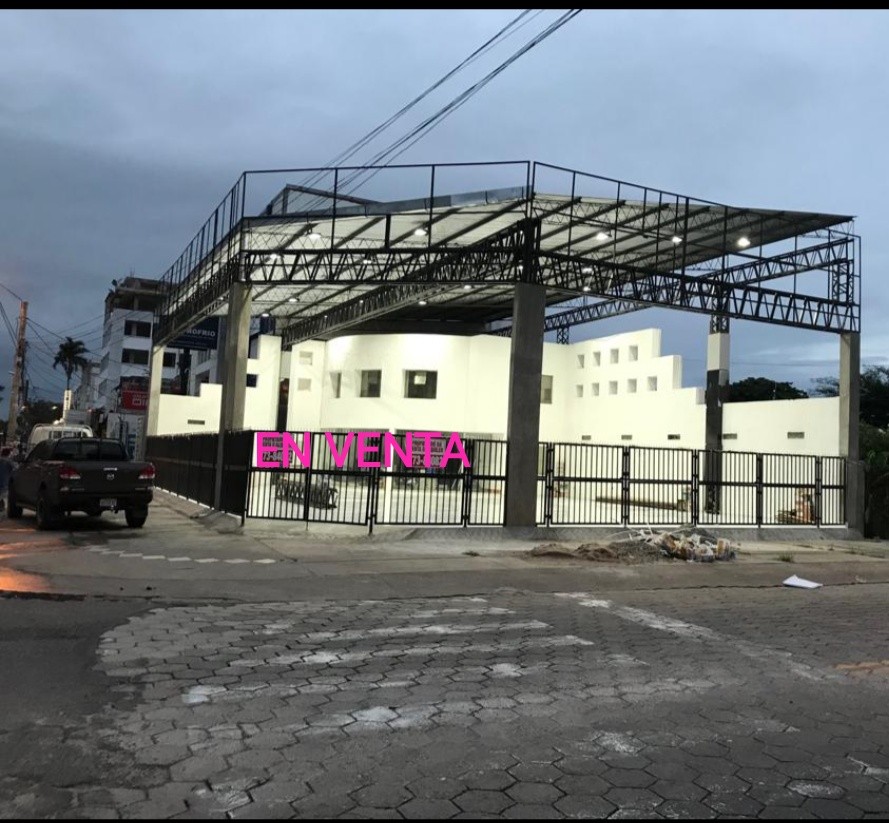 Av santa Cruz sobre el segundo anillo, a dos cuadras del parque urbano ...