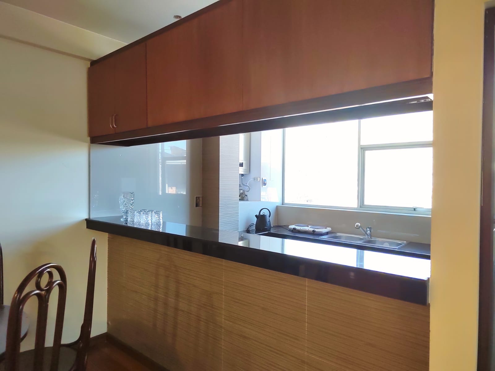 GARZONIER EN ALQUILER COTA COTA | UltraCasas.com $us 350 [UC-1002795]