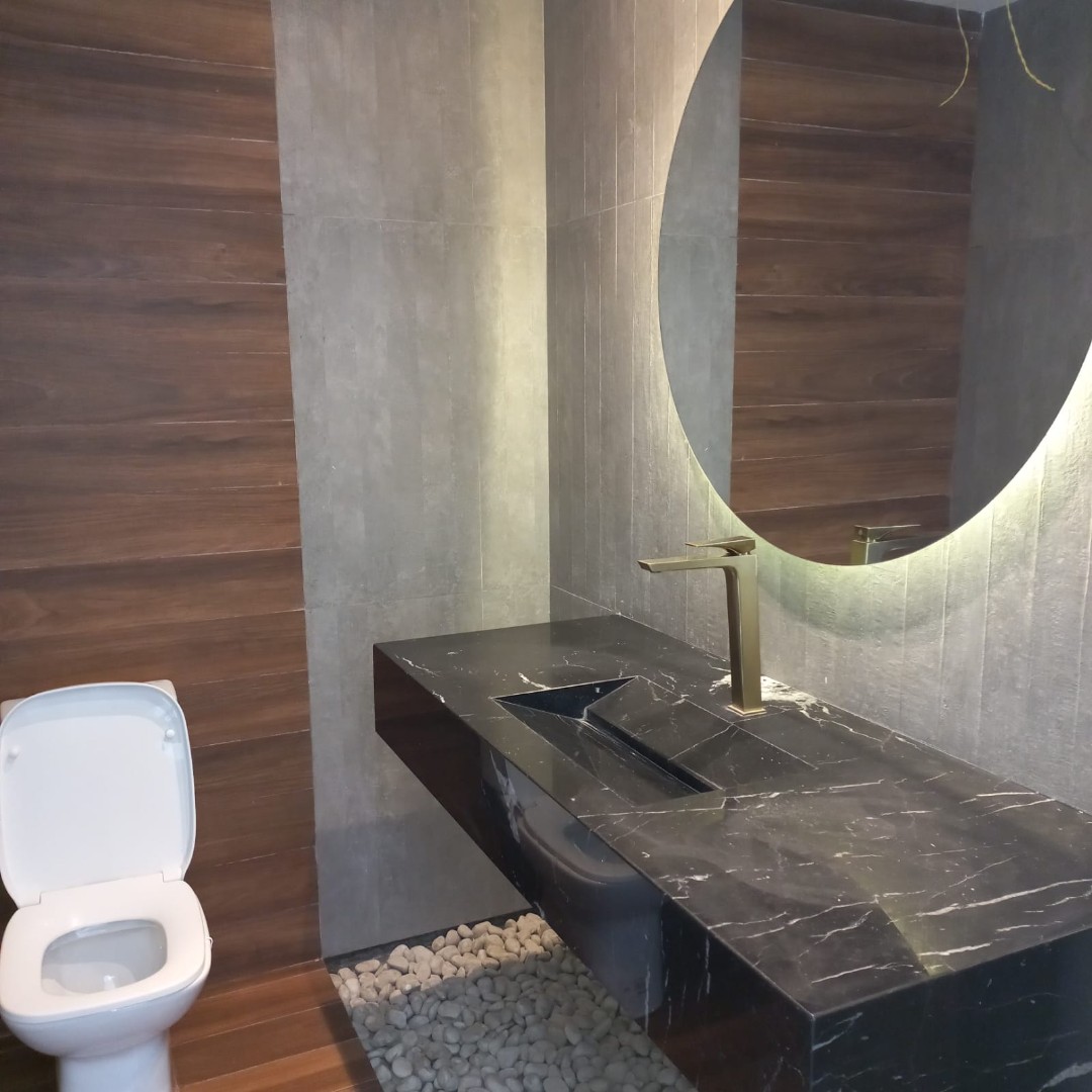 Av Busch 2do y 3er anillo Zona Equipetrol. Edificio Baruc 3 ...